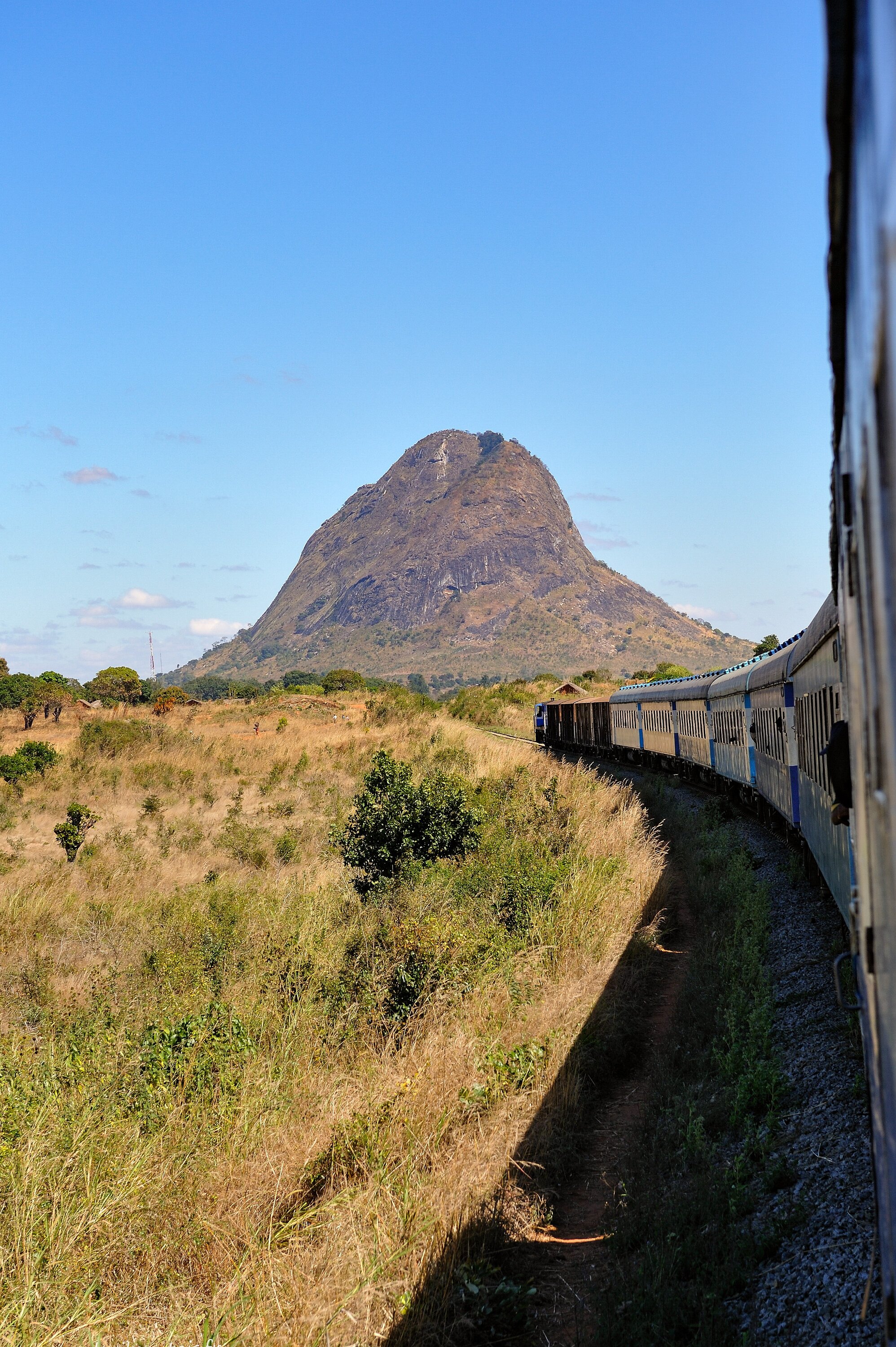 Monapo-Cuemba site loeilpantois